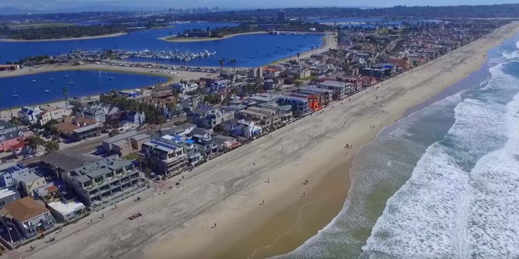 Mission Beach, California - Live Beaches